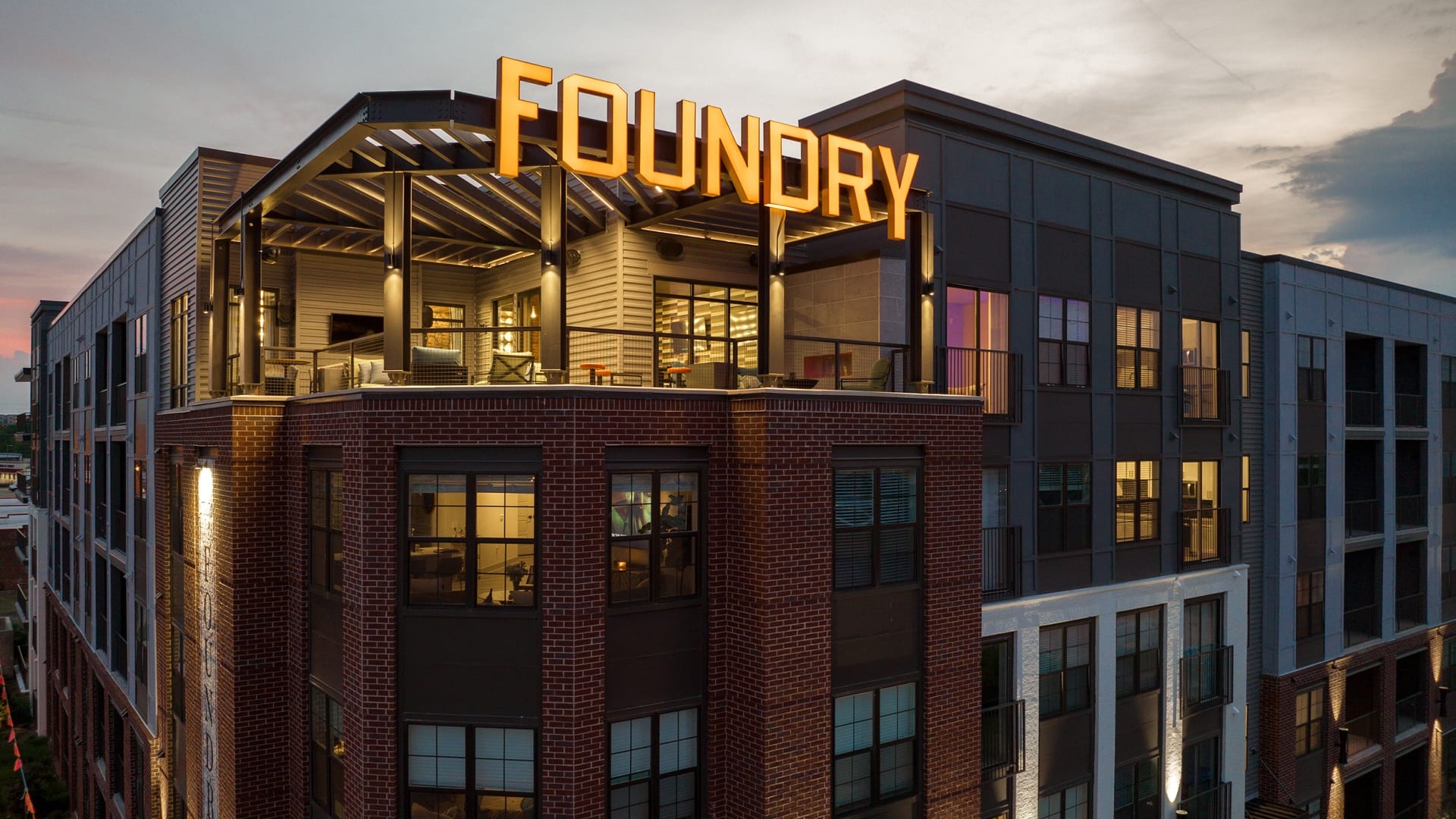 Stay at Abberly Foundry 144 in Nashville, TN | Landing